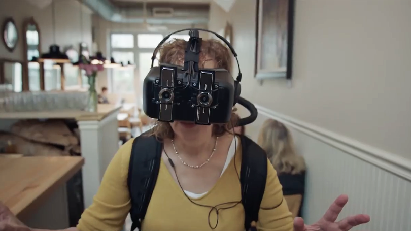 頭痛薬を販売する「Excedrin」、Oculus Riftフロントに2台のカメラを装着させAR方式で片頭痛を体験してもらう広告キャンペーン ...